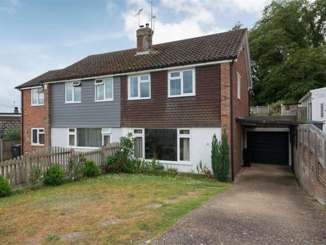 3 Bedroom Semi Detached House
