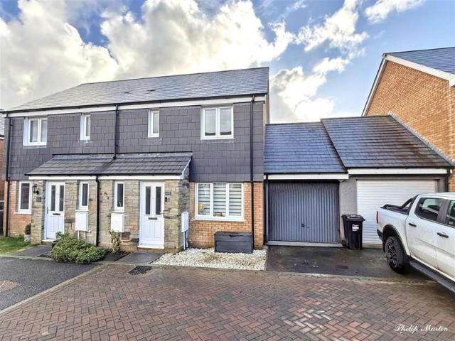 3 Bedroom Semi Detached House