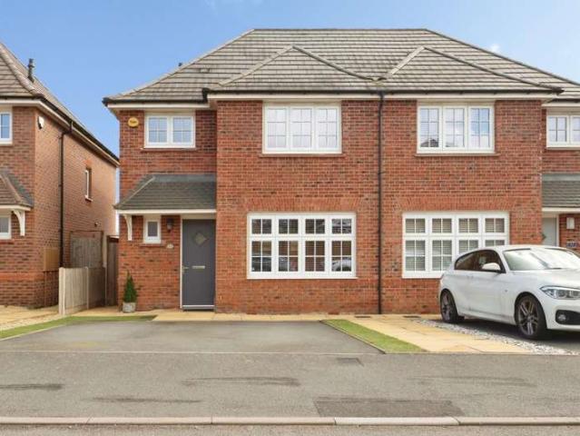 3 Bedroom Semi Detached House