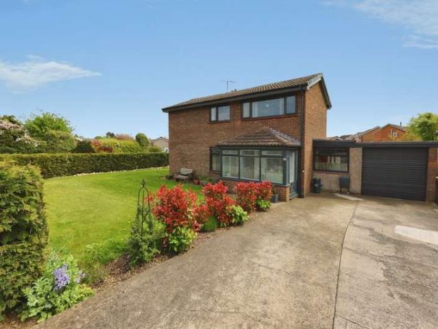 3 Bedroom Semi Detached House