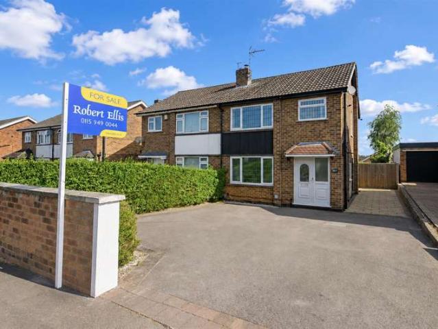3 Bedroom Semi Detached House