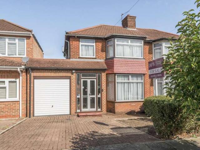 3 Bedroom Semi Detached House