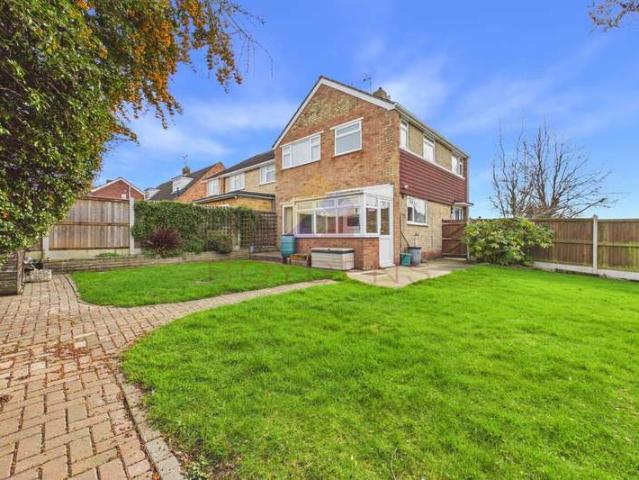 3 Bedroom Semi Detached House