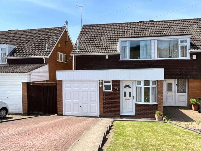 3 Bedroom Semi Detached House