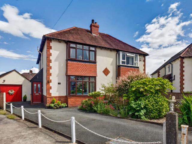 3 Bedroom Semi Detached House