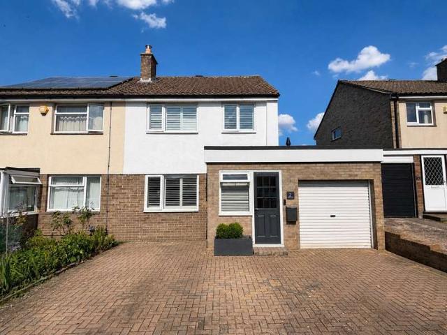 3 Bedroom Semi Detached House