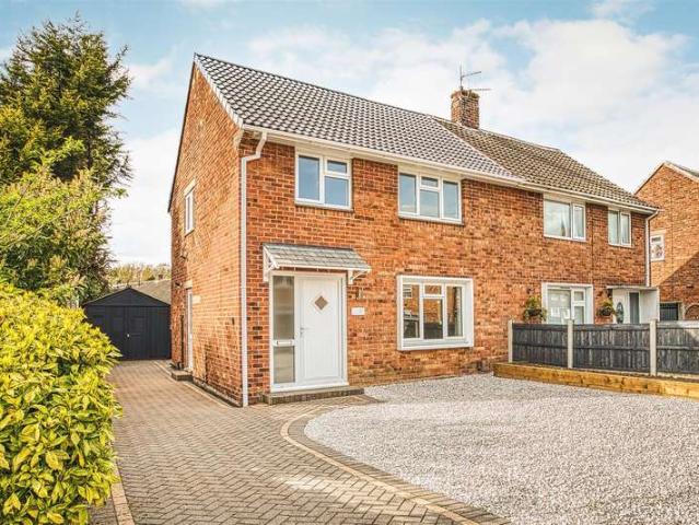 3 Bedroom Semi Detached House