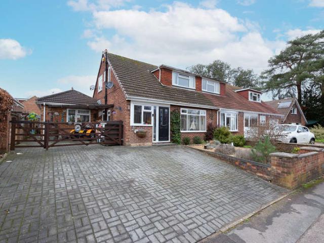 3 Bedroom Semi Detached House