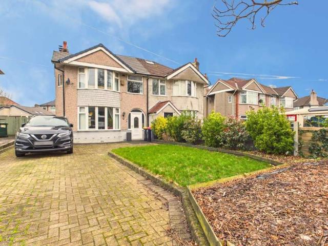 3 Bedroom Semi Detached House
