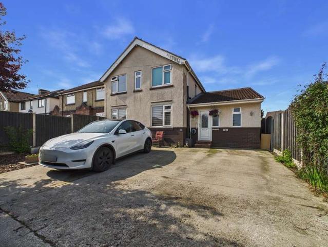 3 Bedroom Semi Detached House