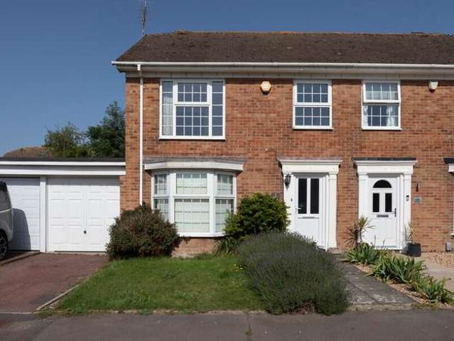 3 Bedroom Semi Detached House