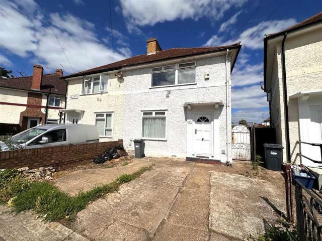 3 Bedroom Semi Detached House