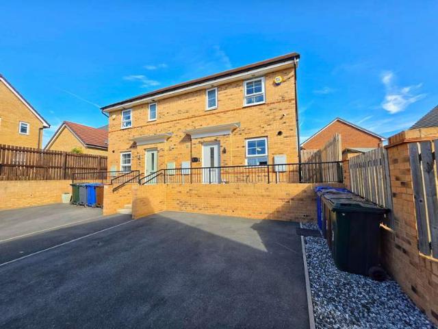 3 Bedroom Semi Detached House