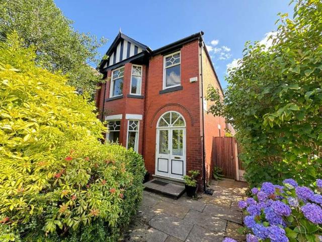 3 Bedroom Semi Detached House