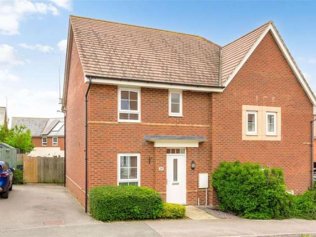 3 Bedroom Semi Detached House