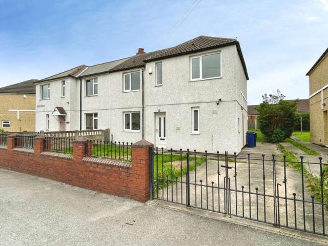 3 Bedroom Semi Detached House