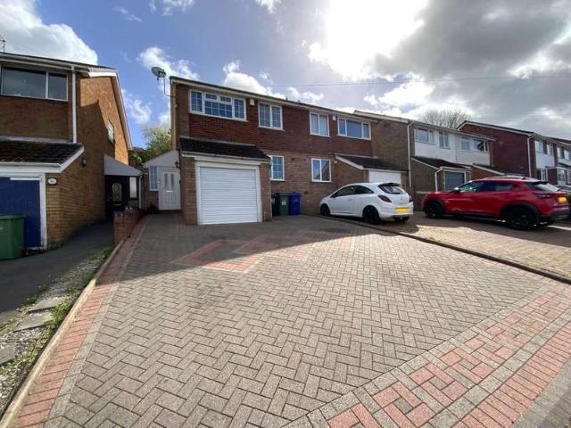 3 Bedroom Semi Detached House