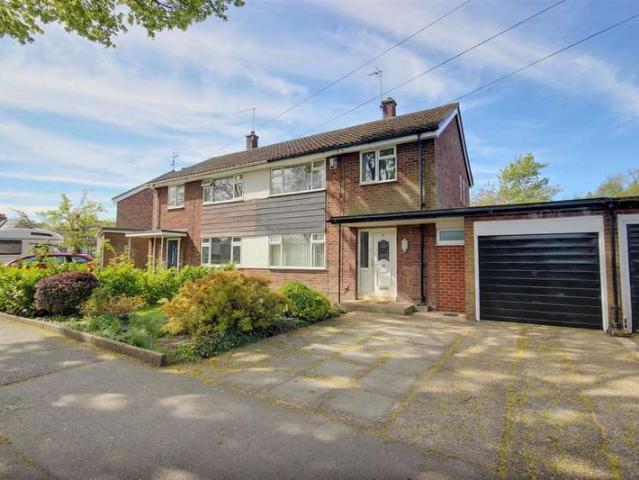 3 Bedroom Semi Detached House