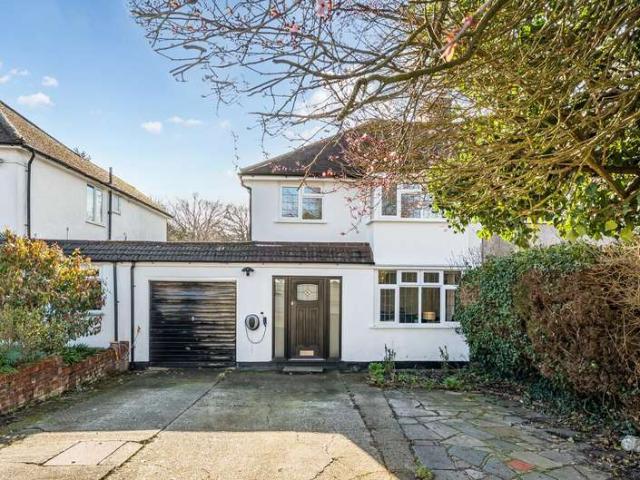 3 Bedroom Semi Detached House