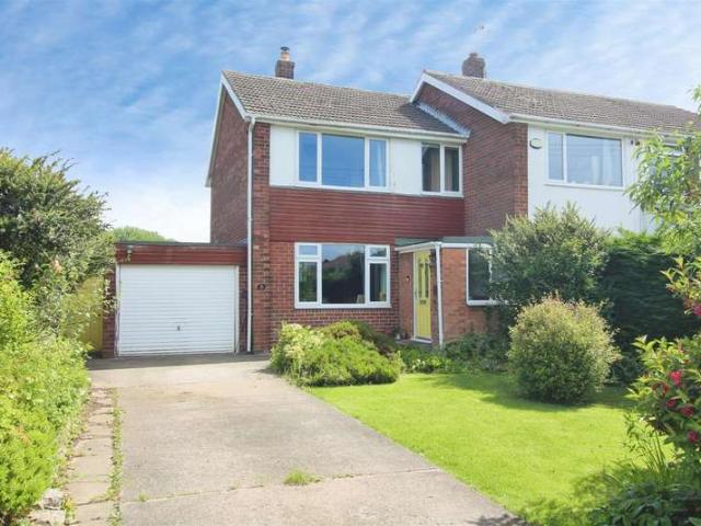 3 Bedroom Semi Detached House