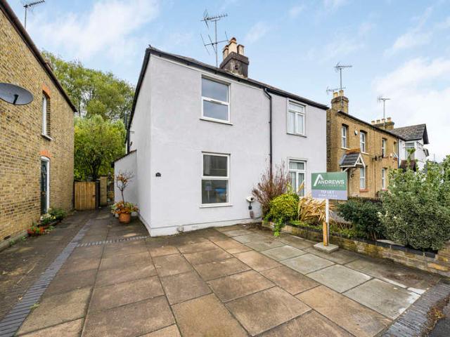 3 Bedroom Semi Detached House