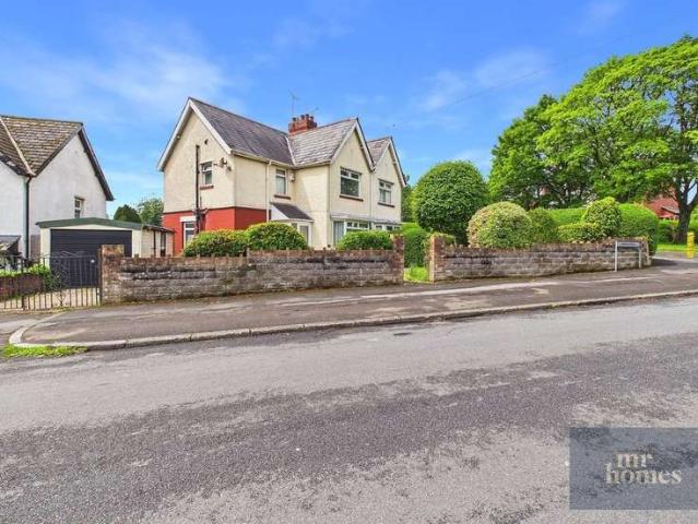 3 Bedroom Semi Detached House