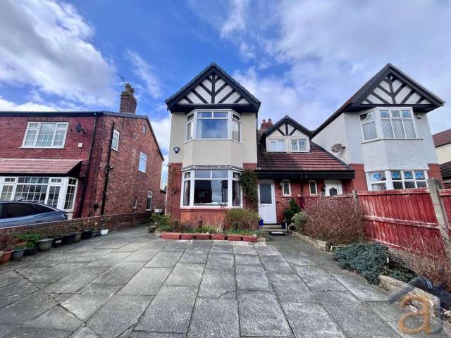 3 Bedroom Semi Detached House