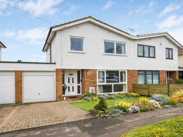 3 Bedroom Semi Detached House