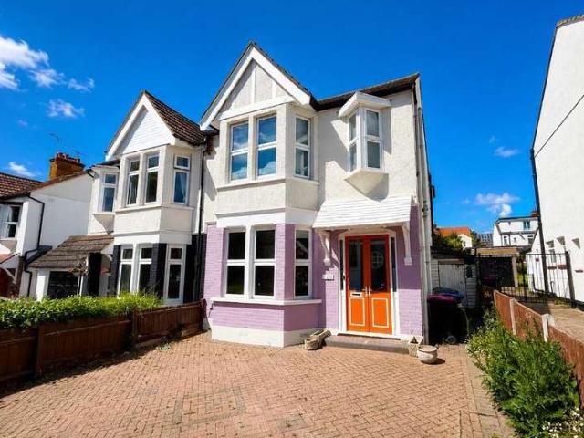 3 Bedroom Semi Detached House