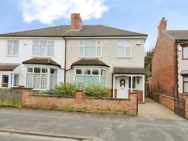 3 Bedroom Semi Detached House