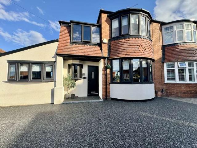 3 Bedroom Semi Detached House