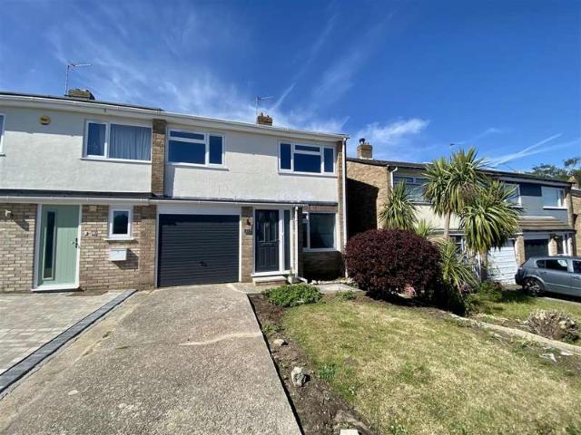 3 Bedroom Semi Detached House