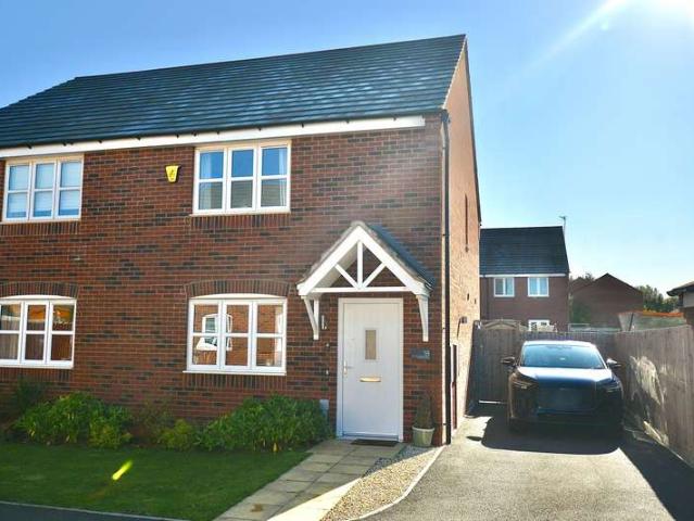 3 Bedroom Semi Detached House