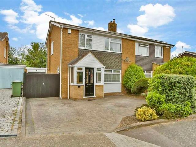3 Bedroom Semi Detached House