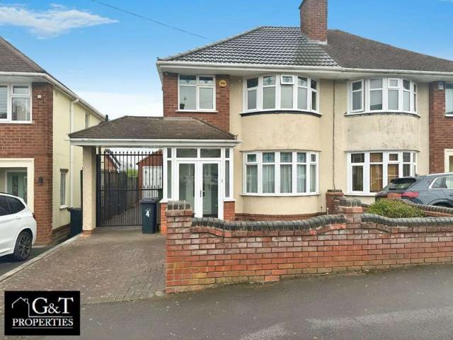 3 Bedroom Semi Detached House