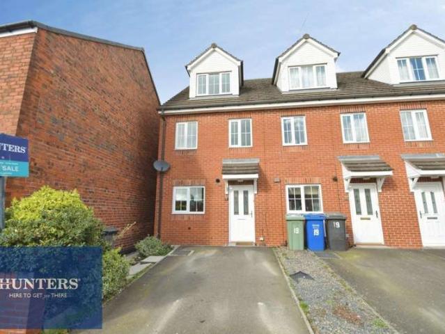 3 Bedroom Semi Detached House
