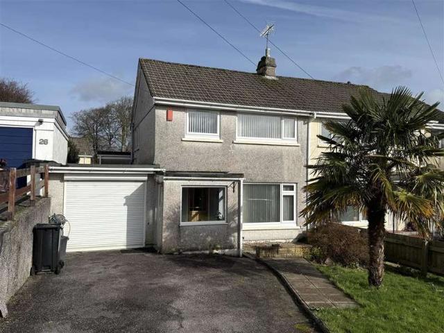 3 Bedroom Semi Detached House