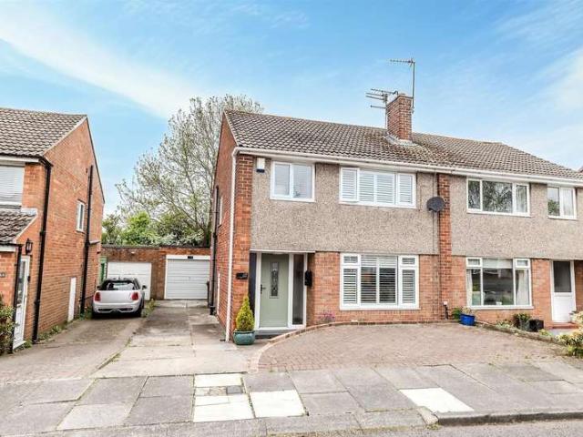 3 Bedroom Semi Detached House