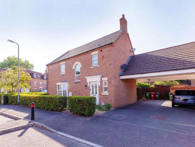 3 Bedroom Semi Detached House