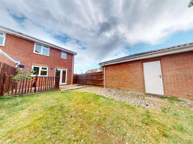 3 Bedroom Semi Detached House