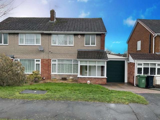 3 Bedroom Semi Detached House
