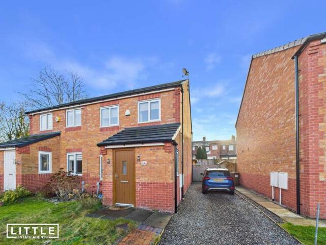 3 Bedroom Semi Detached House