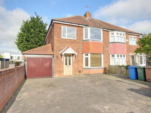3 Bedroom Semi Detached House