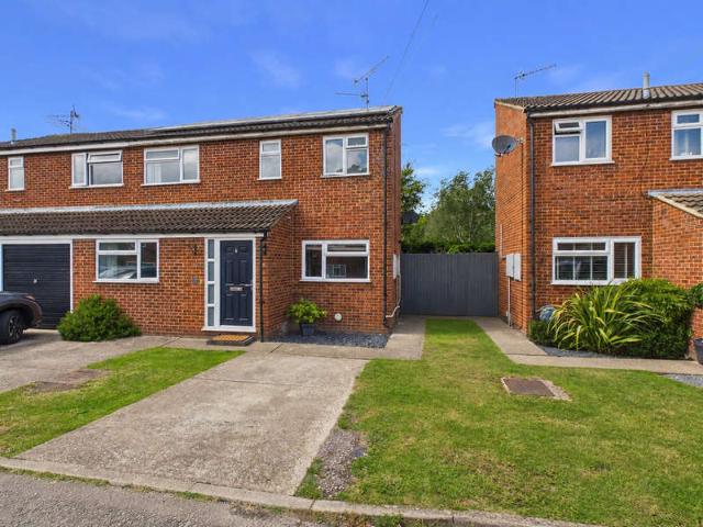 3 Bedroom Semi Detached House