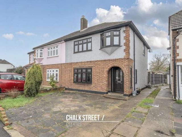 3 Bedroom Semi Detached House