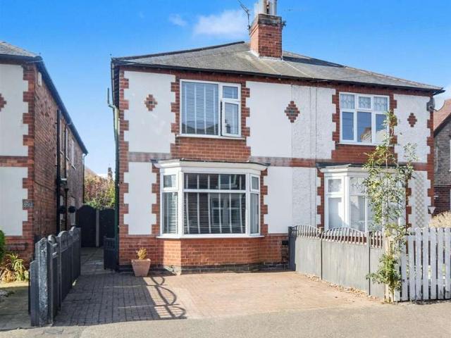3 Bedroom Semi Detached House