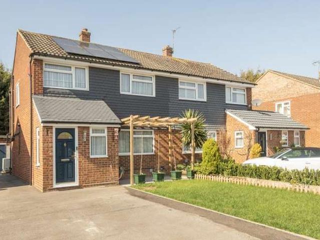 3 Bedroom Semi Detached House