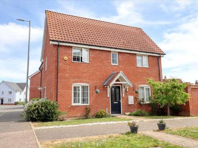 3 Bedroom Semi Detached House
