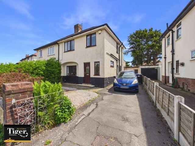 3 Bedroom Semi Detached House