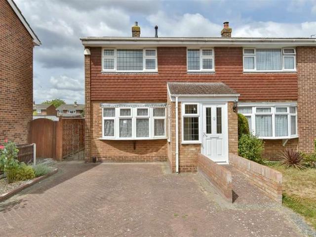 3 Bedroom Semi Detached House